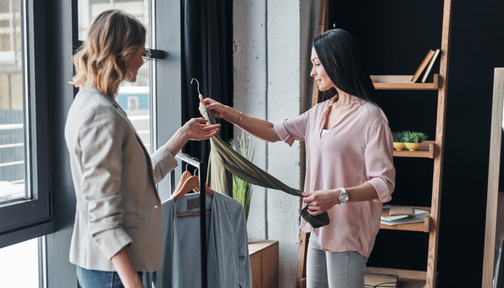 How do I talk about fashion? Learn the most essential German phrases ...